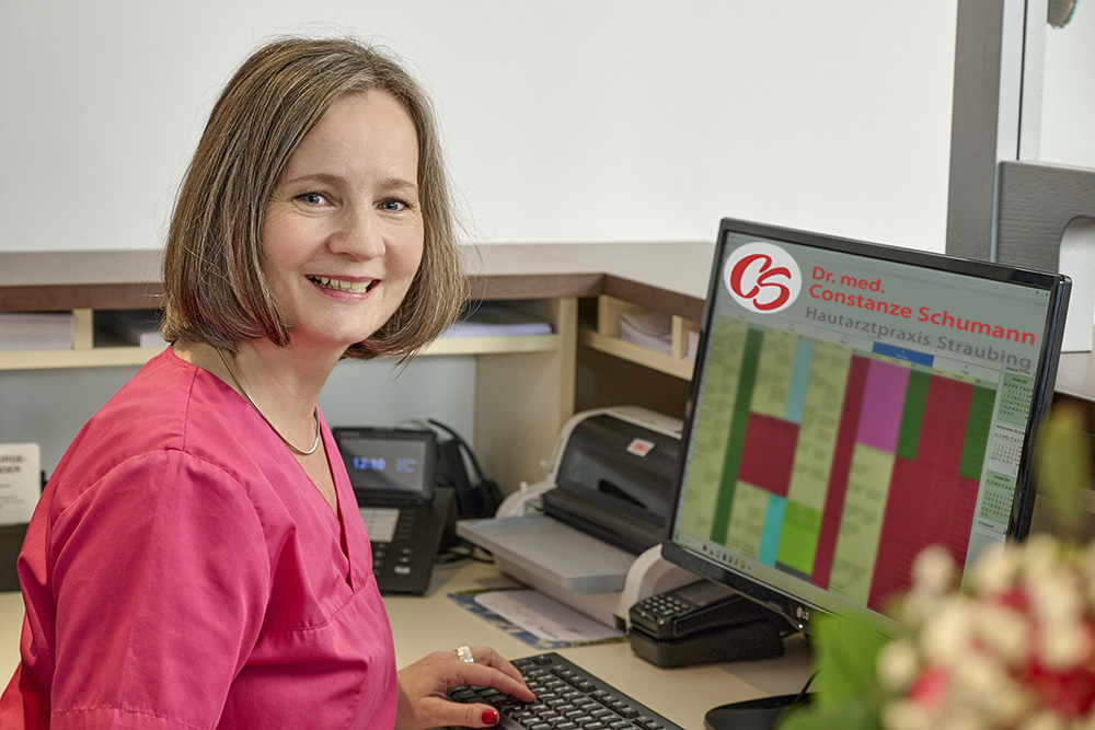 Kontakt Hautarztpraxis Dr. Schumann Straubing